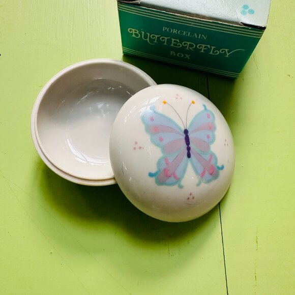 Vintage | Storage & Organization | Vintage 8s Butterfly Trinket Dish ...